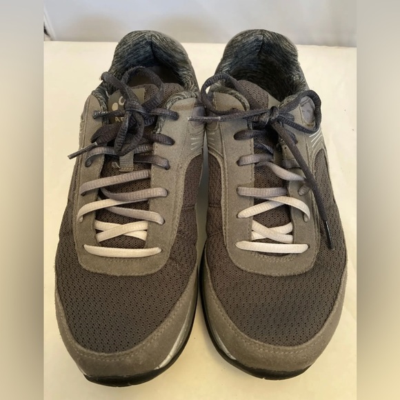 Shoes | Abeo Aero Vibram Alesti Chargrey Running Shoes Womens 85 ...